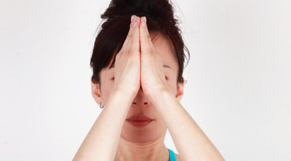 How To Do Acupressure Push For An Instant Headache Relief